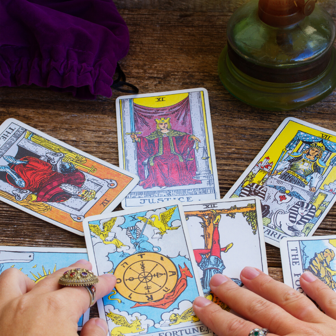 Formations - Lalililas Tarot